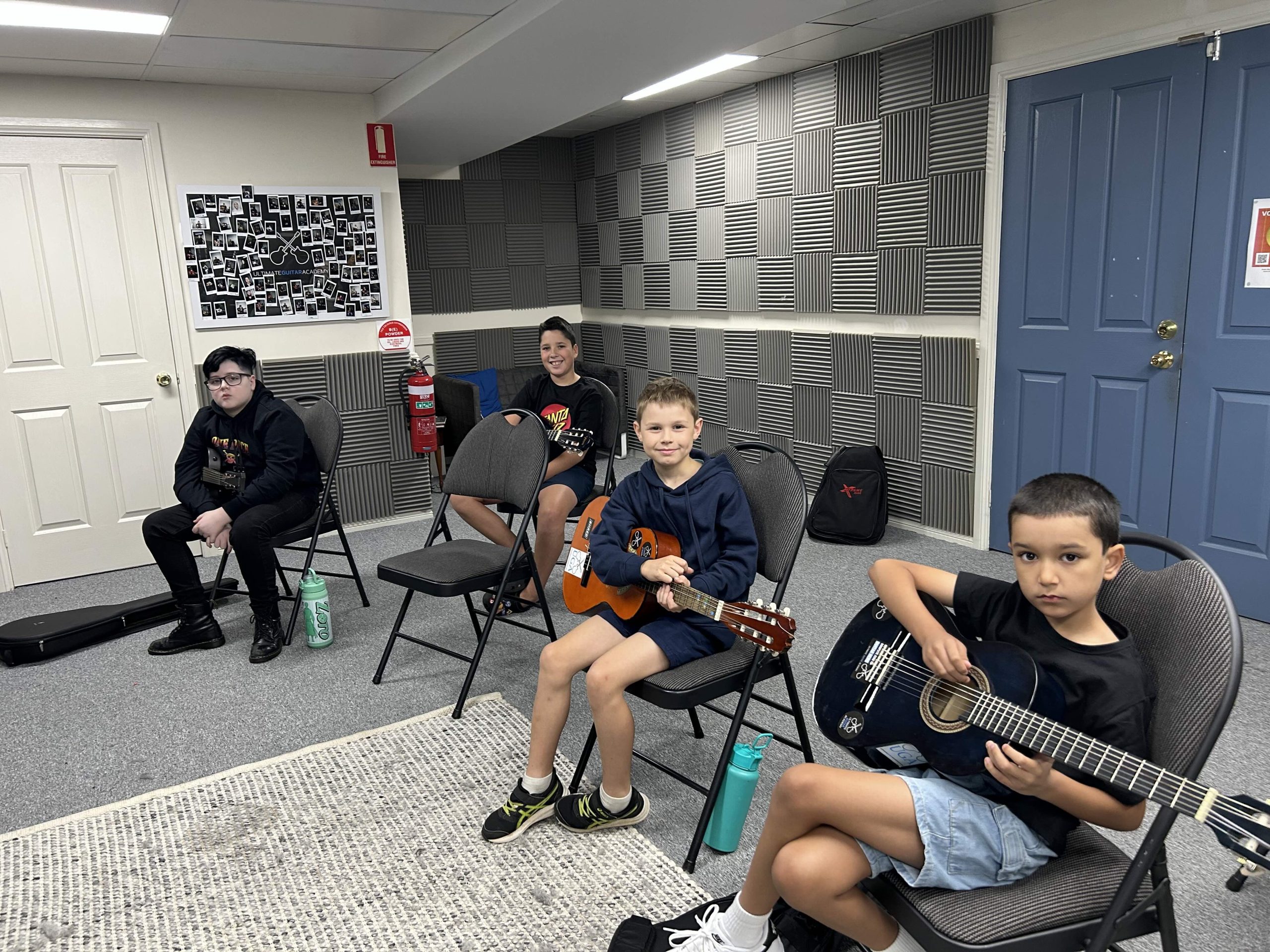 Group Guitar Lessons UGA - Ultimate Guitar Academy